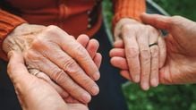 親の｢かかりつけ医｣の名前が言えるか…イザというときの生存率､後遺症の発生を大きく左右する要素