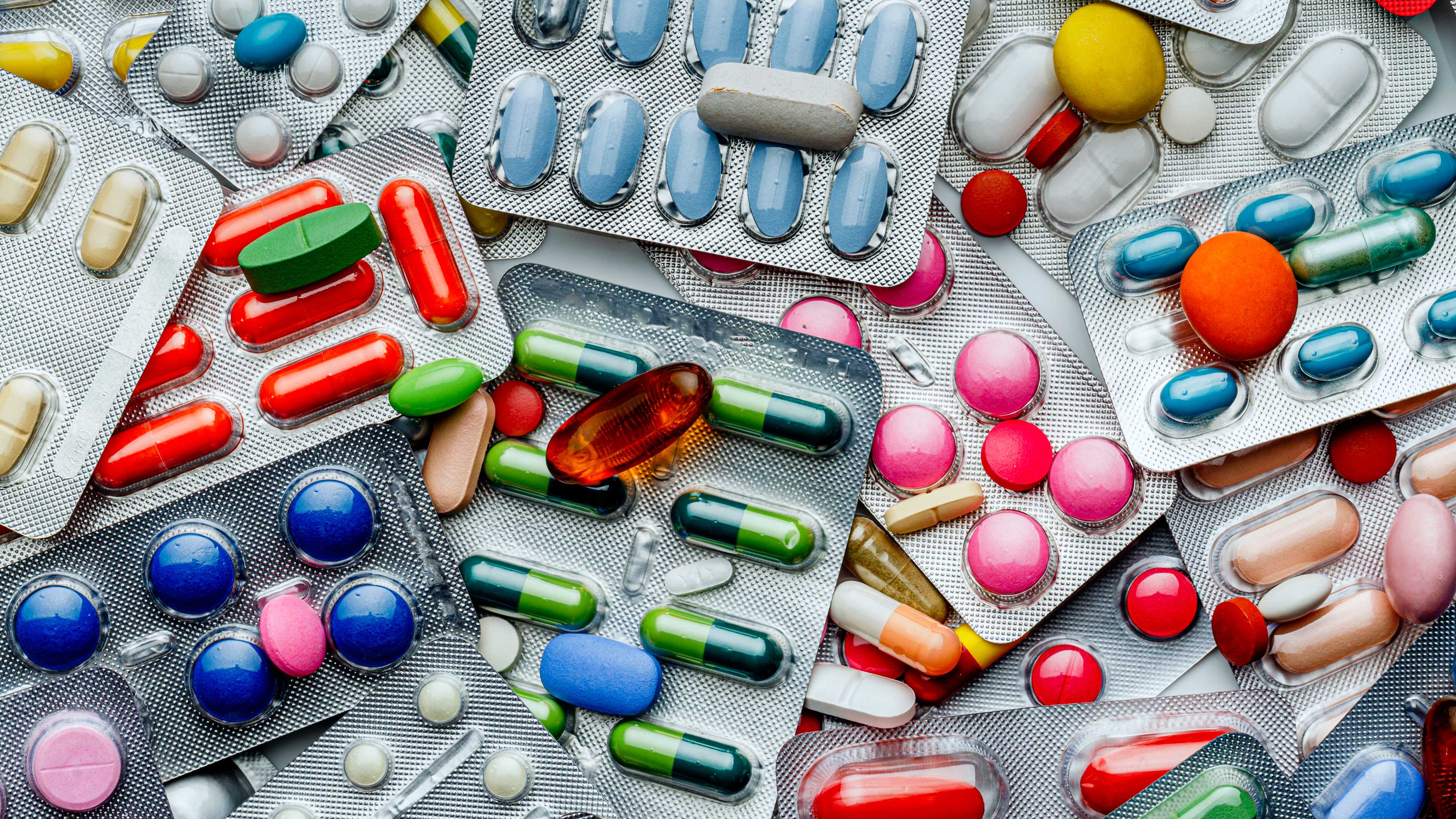 これを知らないと単なる風邪でも危険な目に遭う…｢雨乞い｣と同じくらい非科学的な治療が行われるワケ ｢薬を使った｣｢病気が治った｣｢薬が効いた｣の三た論法の弊害 | PRESIDENT ...